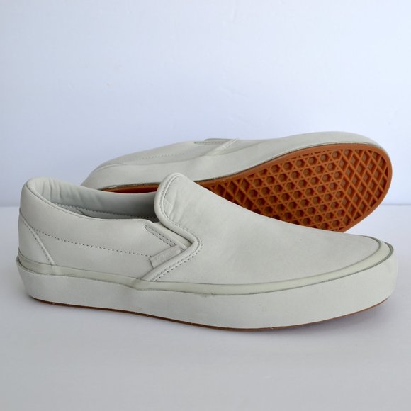 Vans | Shoes | Vans Slip On Podium Marshmallow Ivory Sneaker Shoe ...